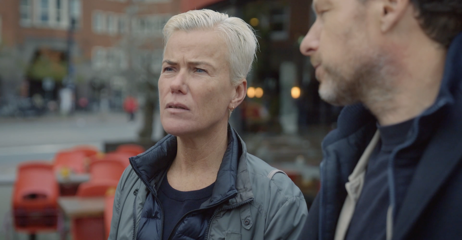 Vanavond op tv: Ellie Lust blikt terug op haar politiejaren in De ...